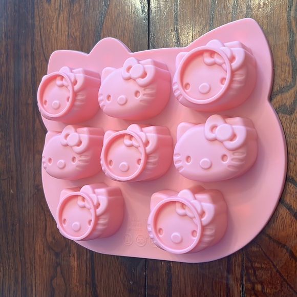 Kitchen | Hello Kitty Chocolate Candy Cupcake Fondant Silicone Mold ...